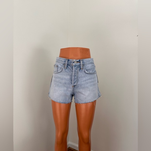 Denim Forum | Shorts | Aritzia Denim Forum Yoko Shorts | Poshmark